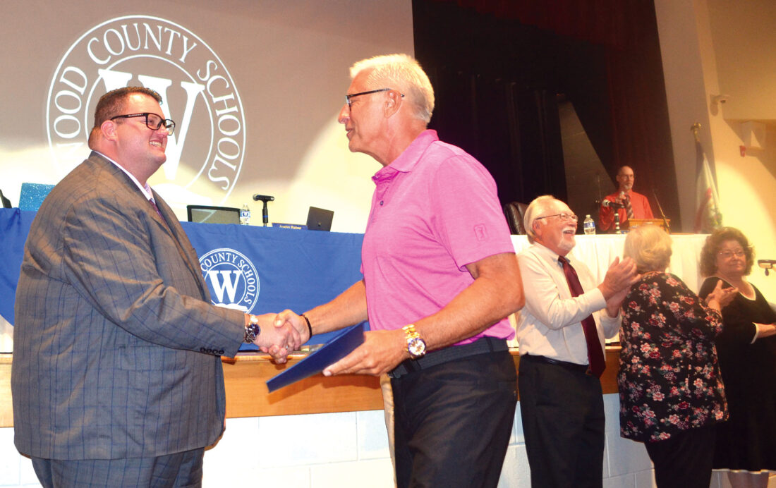Wood BOE meets in Williamstown | News, Sports, Jobs - News and Sentinel